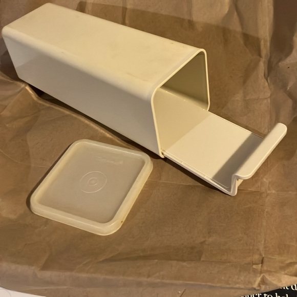 Tupperware | Kitchen | Tupperware Vintage Velveeta Keeper | Poshmark